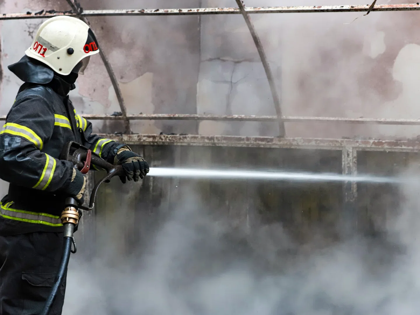 Five people escape Nadym bakery fire | News Minimalist